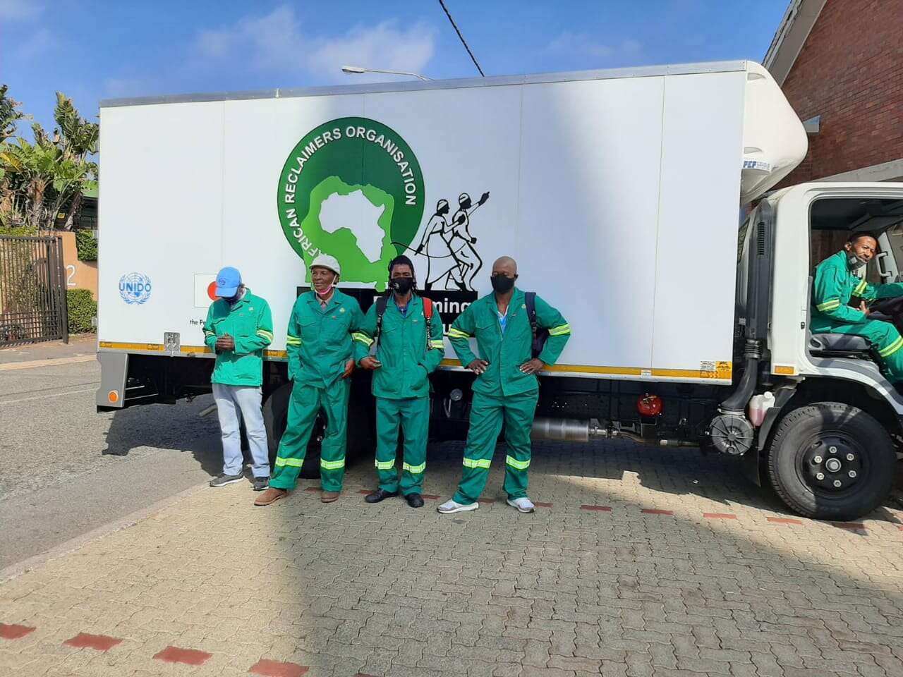 Reclaiming the streets: Johannesburg’s informal recycling system ...